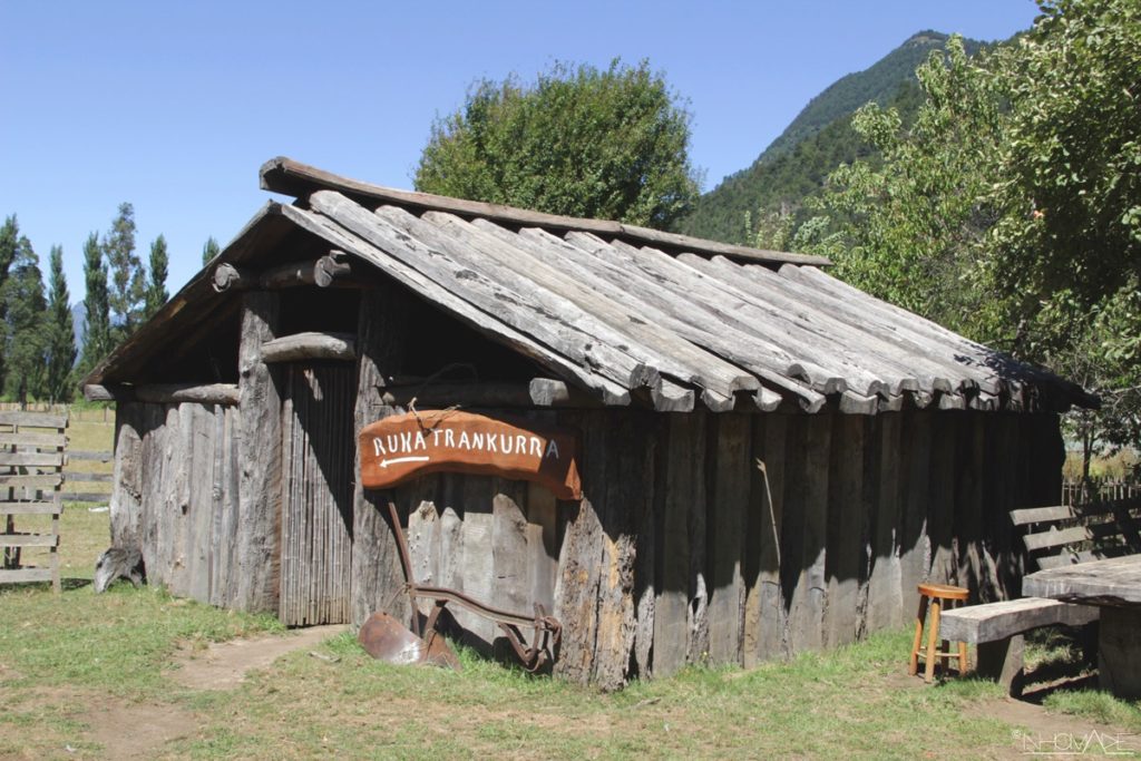 A la découverte des Rukas, en terre Mapuche au Chili. - Leroy Merlin ...